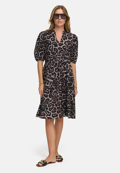 Catnoir – Women’s Fashion by Katriona